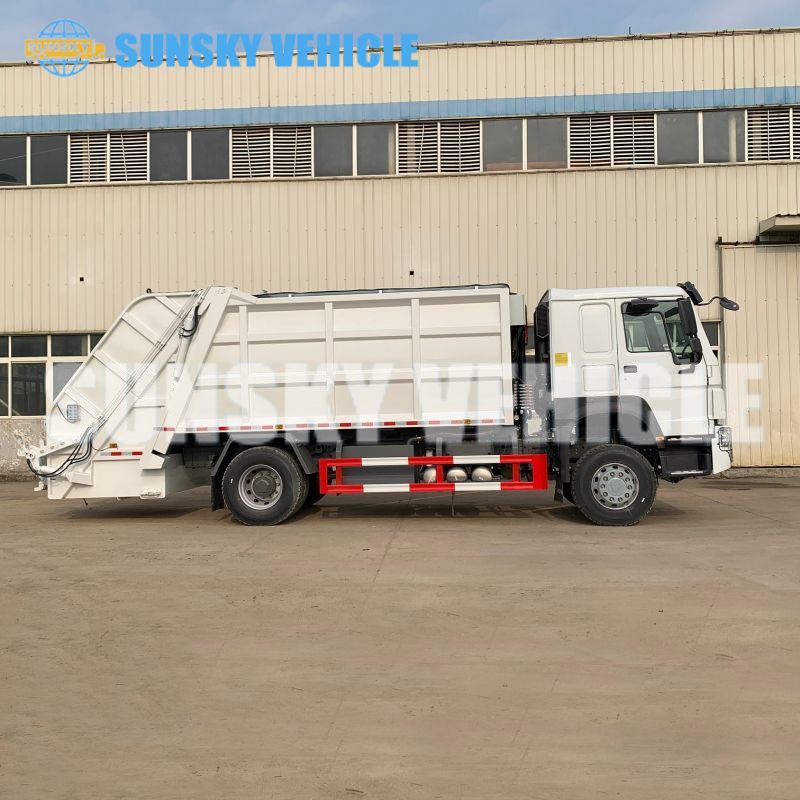 How Does Garbage Truck Compactor Work？